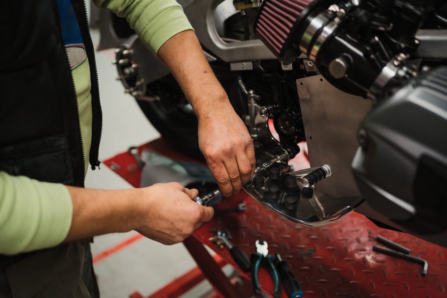 Essential Motorcycle Repair Tools for DIY Maintenance- AlterTool